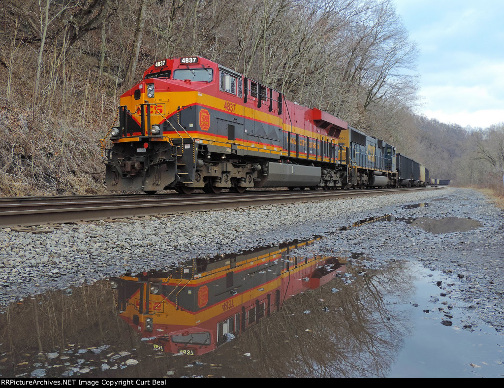 KCS 4837 and CSX 4508
